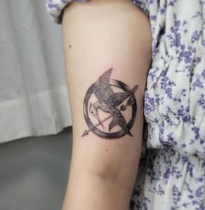 Mockingjay Tattoo Outline