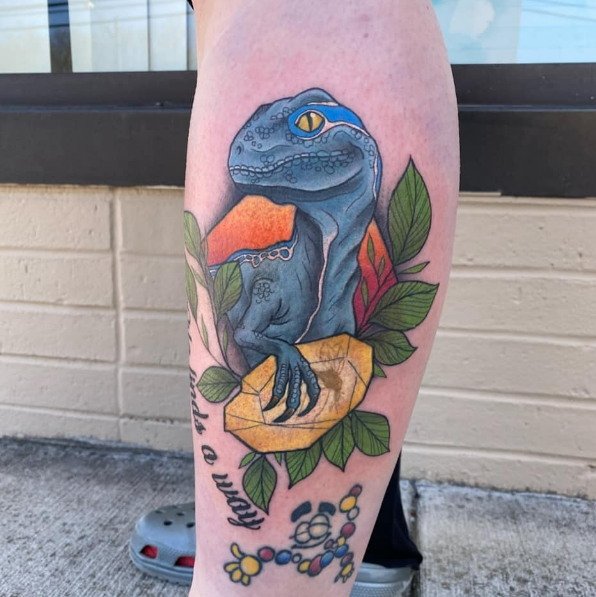 31 Beautiful Lower Leg Tattoo Ideas for Females - Tattoo Twist